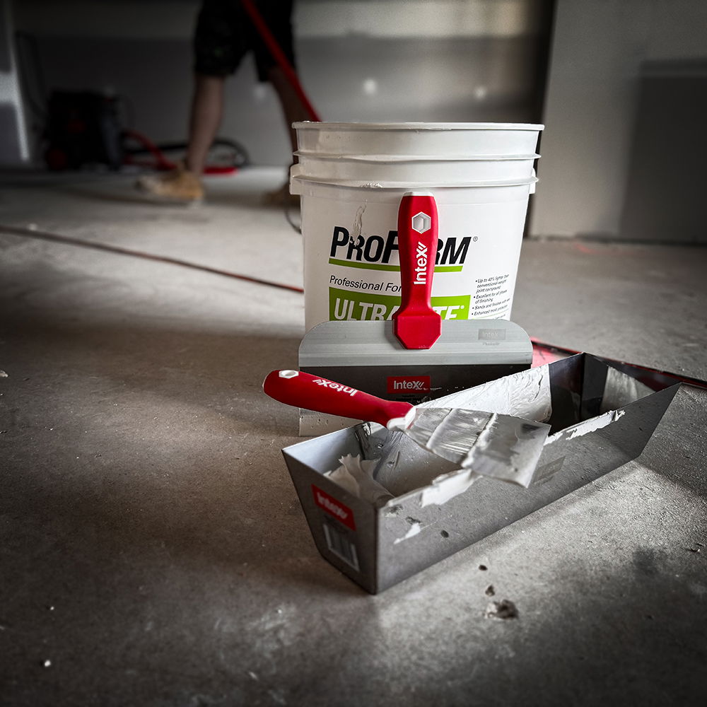 Buy PlasterX® Stainless Steel Mud Pan 350mm (14") online - I